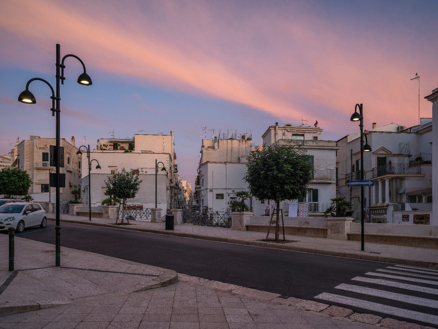 The new sustainable lighting for the Italian city of Vieste - Lorelux